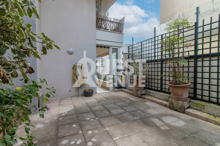 Différences entre balcon, loggia et terrasse – Ouest Avenue